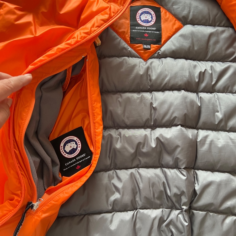Canada Goose Lodge Jacket - Rare Color! - Gem